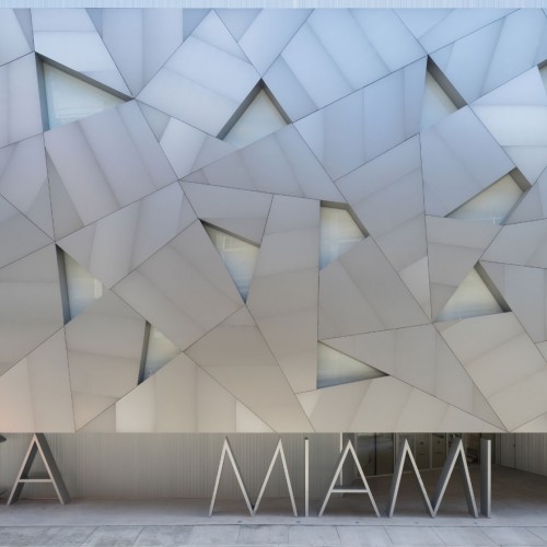 Markets for Makers: Valentine's Market | Miami Design District