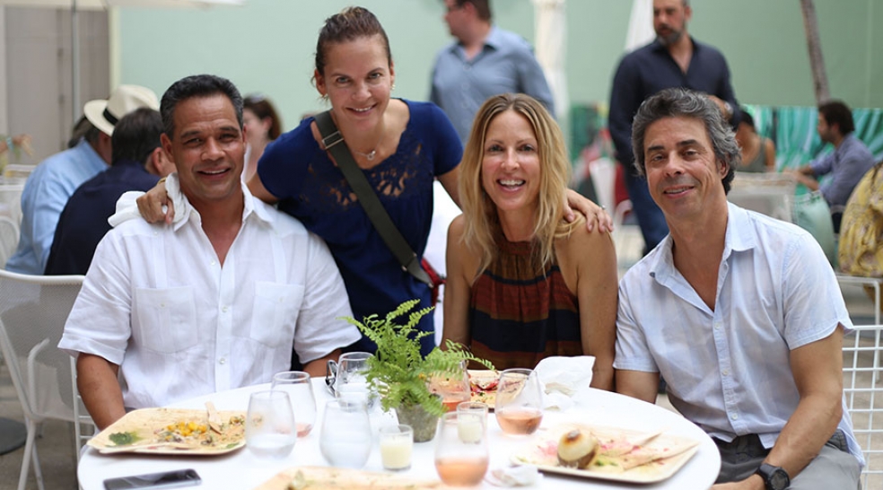 OMG! Picnic & a Movie in Palm Court | Miami Design District